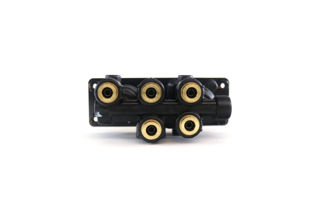 Bendix MV3 Dash Valve K021464 - Bergey's Truck Centers: Medium & Heavy ...