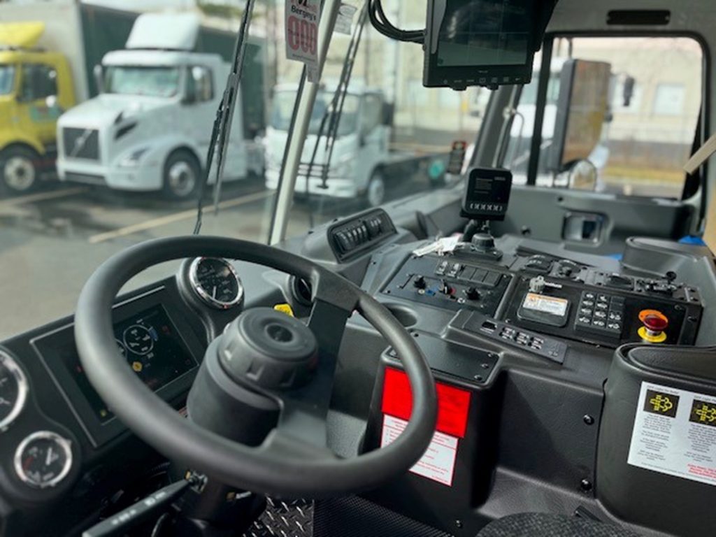 2024 AUTOCAR ACX64 - Bergey's Truck Centers: Medium & Heavy Duty ...