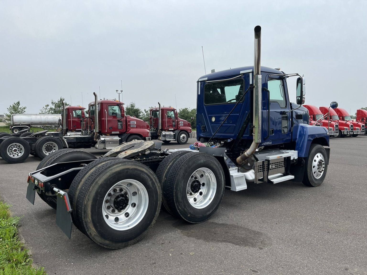 2019 MACK PI64T - Bergey's Truck Centers: Medium & Heavy Duty ...