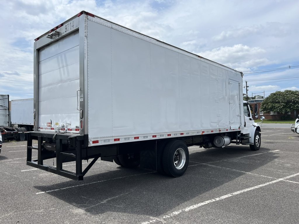 2017 Freightliner M2 - Bergey's Truck Centers: Medium & Heavy Duty ...