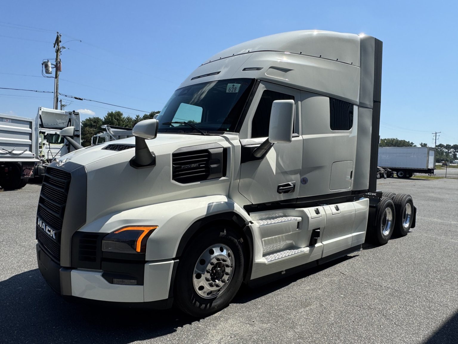 2026 Mack PIONEER - Bergey's Truck Centers: Medium & Heavy Duty ...