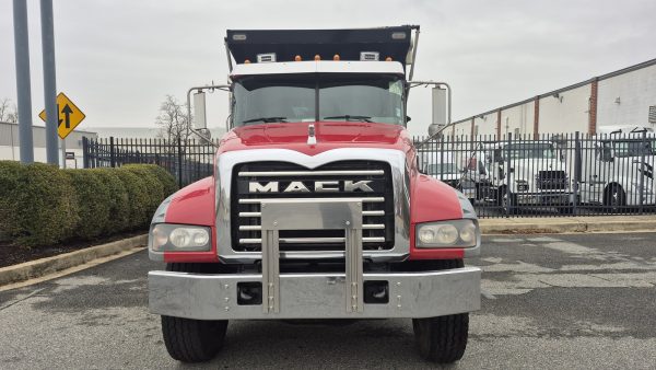 2019 MACK 64FR - Bergey's Truck Centers: Medium & Heavy Duty Commercial ...