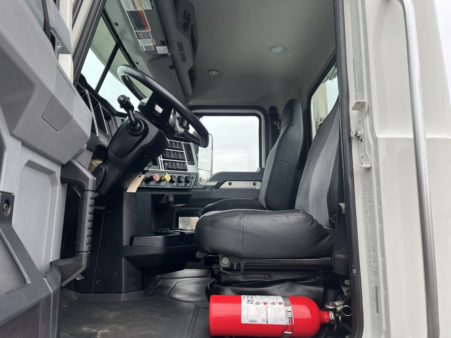 2019 MACK AN64T - Bergey's Truck Centers: Medium & Heavy Duty ...