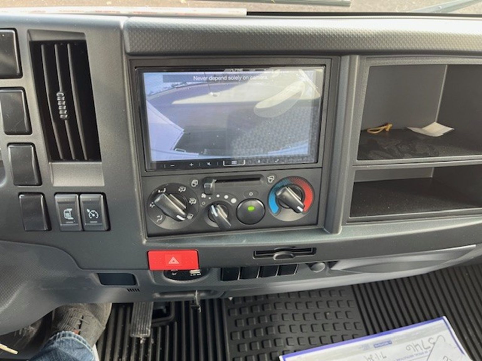 2025 ISUZU NPR HD GAS - Bergey's Truck Centers: Medium & Heavy Duty ...