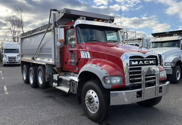 2019 MACK GR64F - Bergey's Truck Centers: Medium & Heavy Duty ...